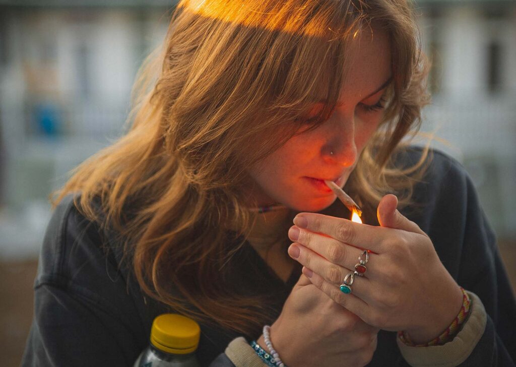 Weed Hangover or Depersonalization? Symptoms & Solutions