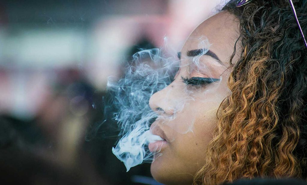 Depersonalization Disorder: A Complete Guide For Parents (2024)